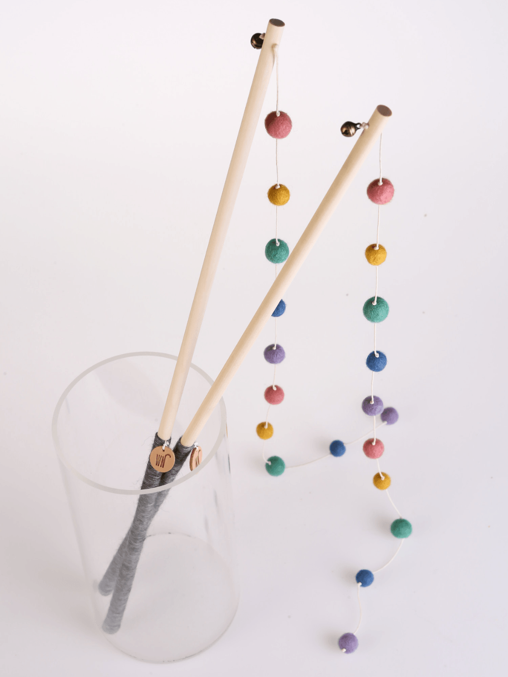 Wetnose | 七彩波波 逗貓玩具 – RUFF & FETCH